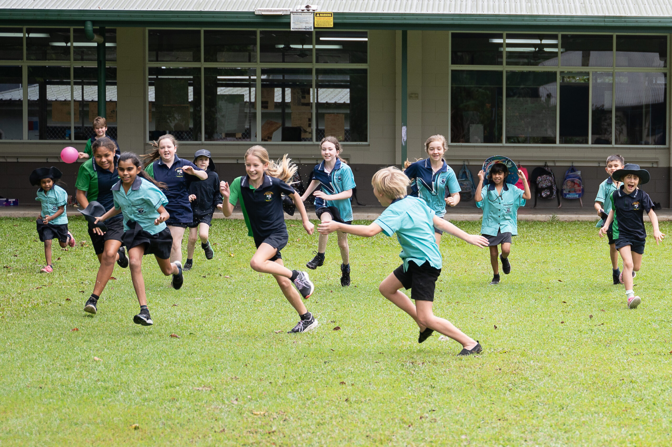 Home [www.stritasbabinda.qld.edu.au]